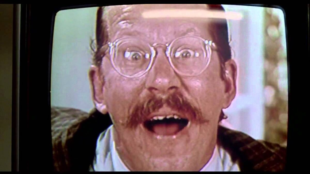 “RoboCop” (1987) - A Mechanized Messiah in a Dystopian Landscape - Maze ...